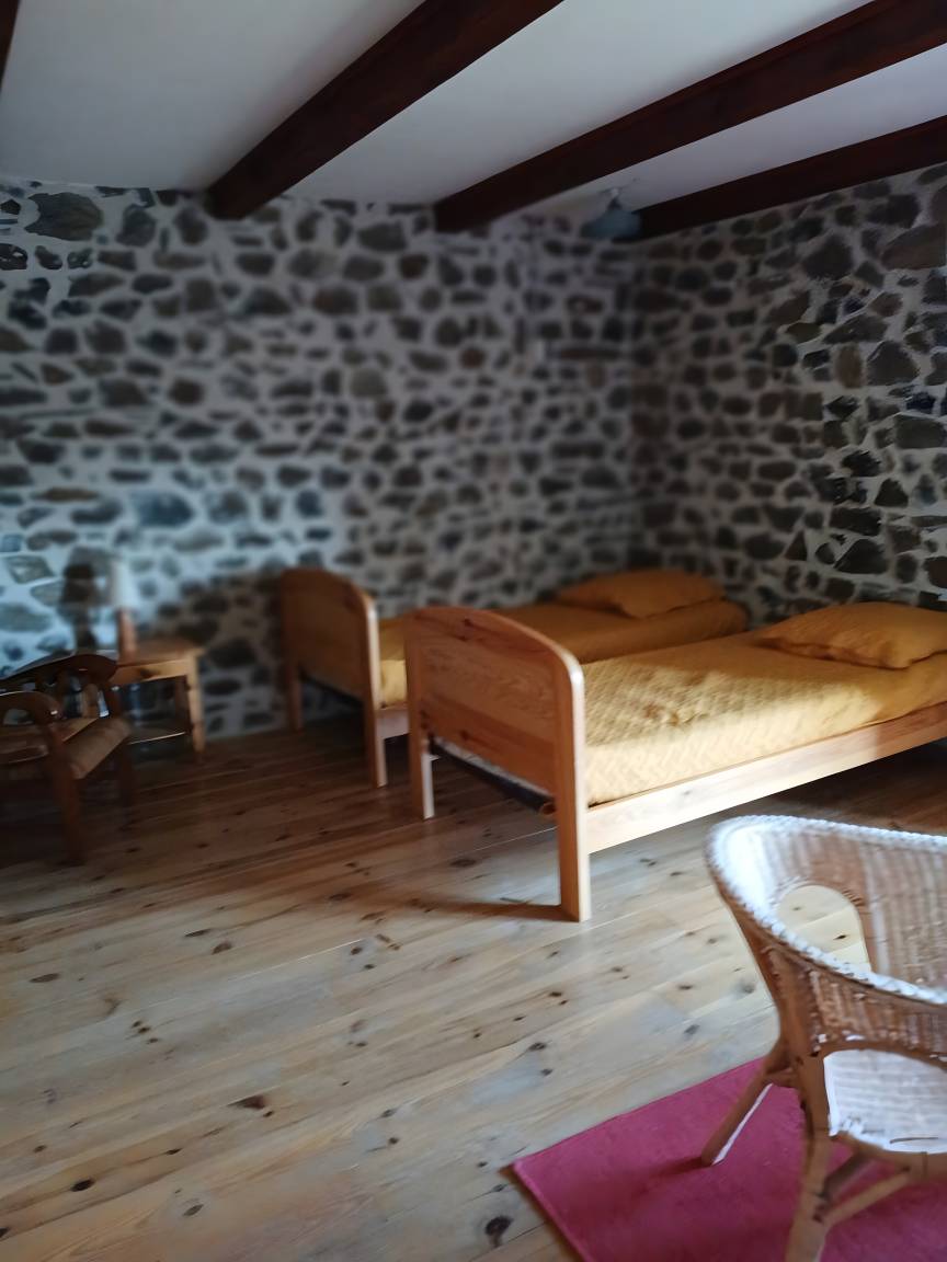 15 M² Chambre D'hôtes ∙ 1 Chambre ∙ 2 Personnes - Le Puy-en-Velay