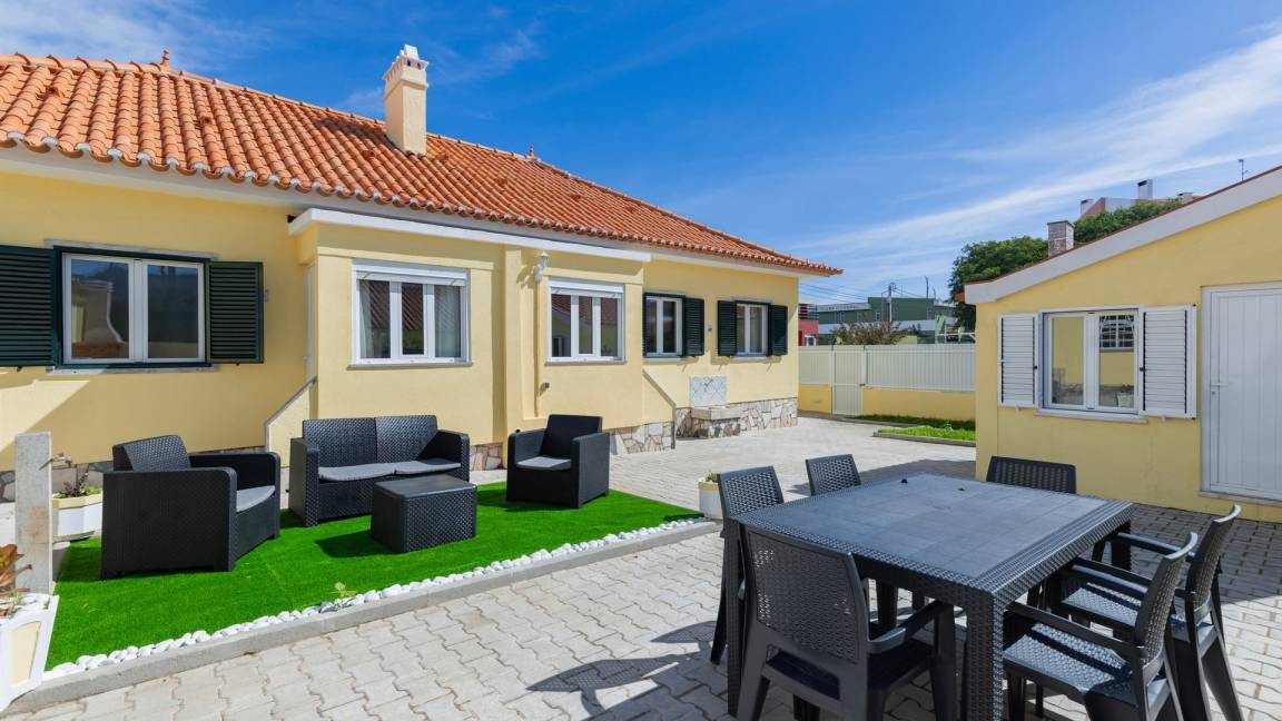 143 M² House ∙ 5 Bedrooms ∙ 10 Guests - Sintra