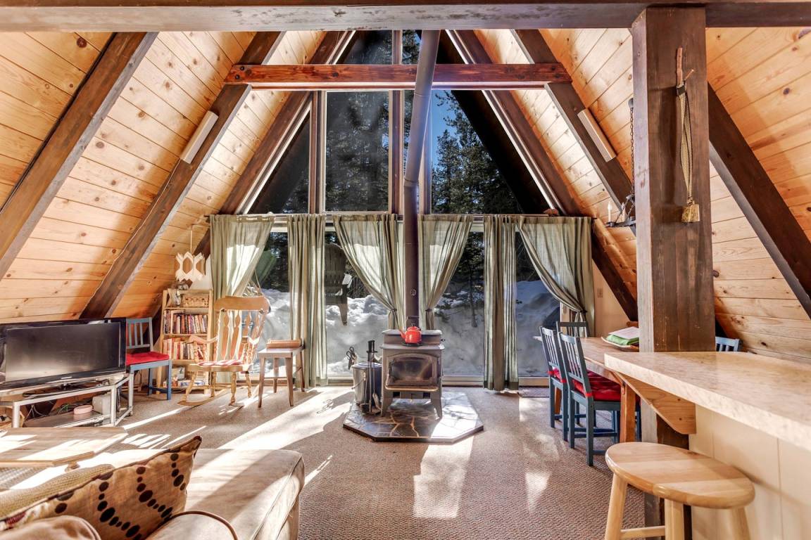 Cabin ∙ 3 Bedrooms ∙ 10 Guests - Bear Valley, CA