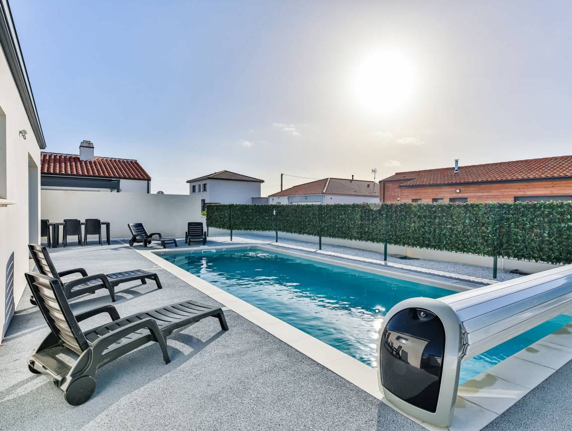 Maison De Vacances ∙ 4 Chambres ∙ 8 Personnes - Talmont-Saint-Hilaire
