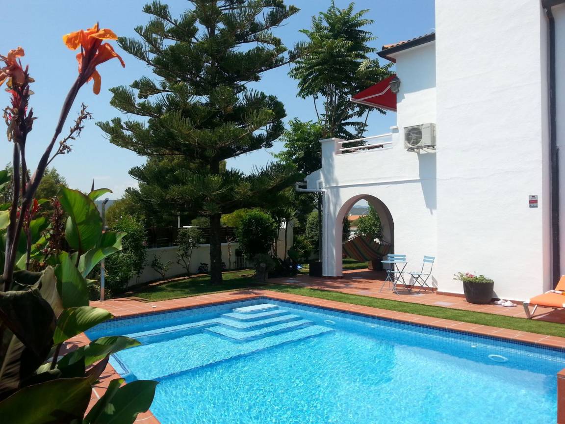 200 M² House ∙ 1 Bedroom ∙ 8 Guests - Calafell