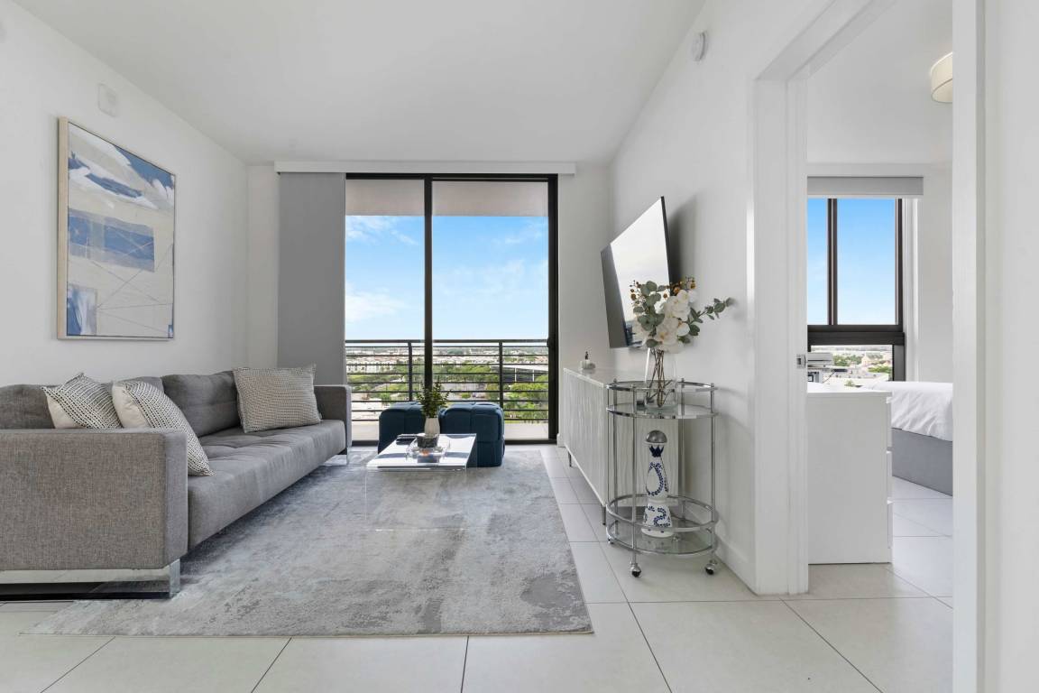97 M² Apartamento ∙ 2 Habitaciones ∙ 6 Huéspedes - Doral, FL