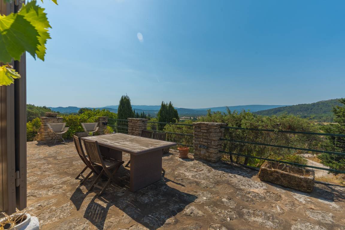 134 M² Maison De Vacances ∙ 3 Chambres ∙ 6 Personnes - Gordes