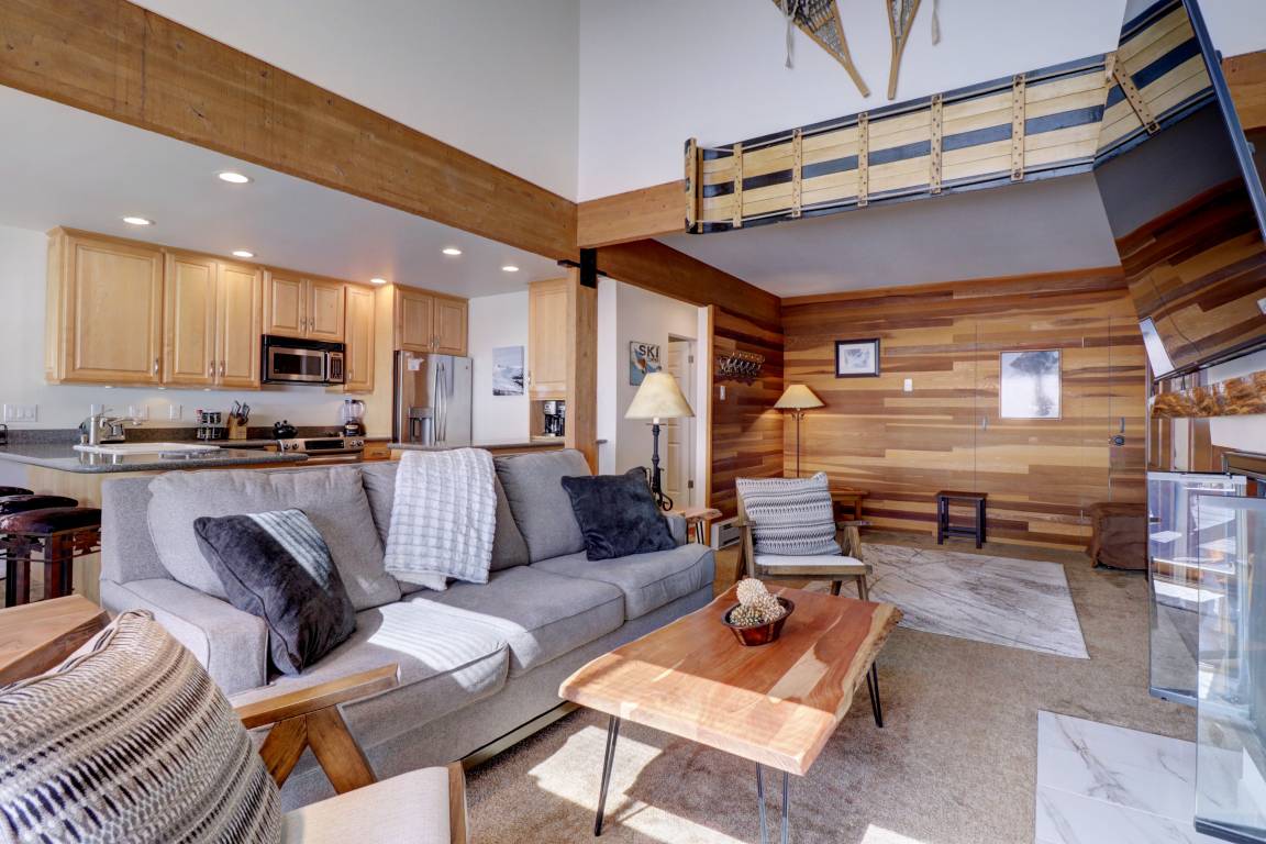 111 M² Condo ∙ 2 Bedrooms ∙ 6 Guests - Copper Mountain, CO