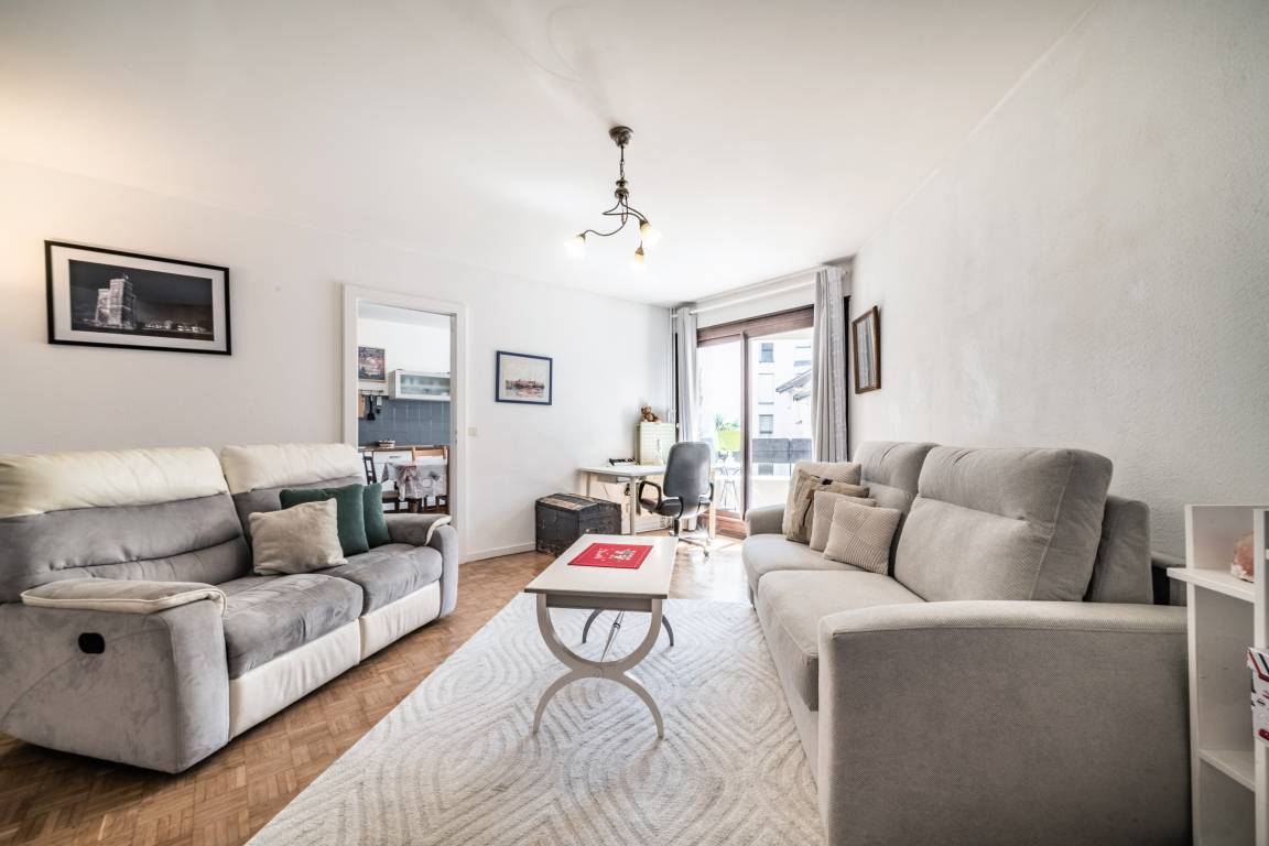 73 M² Appartement ∙ 2 Chambres ∙ 6 Personnes - Thonon-les-Bains