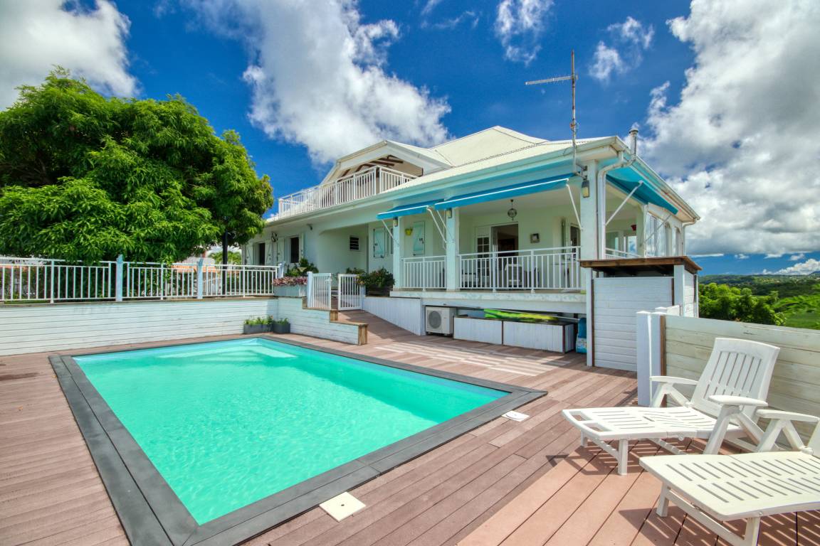 150 M² Villa ∙ 4 Schlafzimmer ∙ 8 Gäste - Martinique
