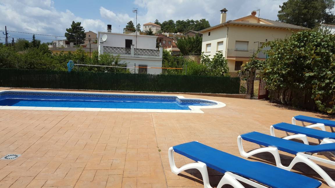 70 M² Villa ∙ 2 Habitaciones ∙ 6 Huéspedes - Caldes de Malavella