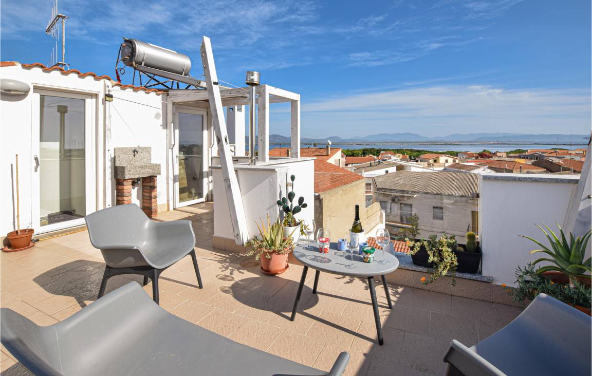 70 M² Apartment ∙ 2 Bedrooms ∙ 4 Guests - Sant'Antioco