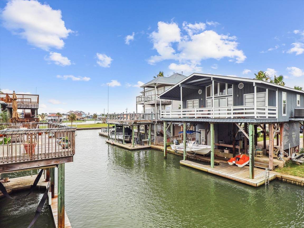 78 M² House ∙ 2 Bedrooms ∙ 6 Guests - Jamaica Beach, TX