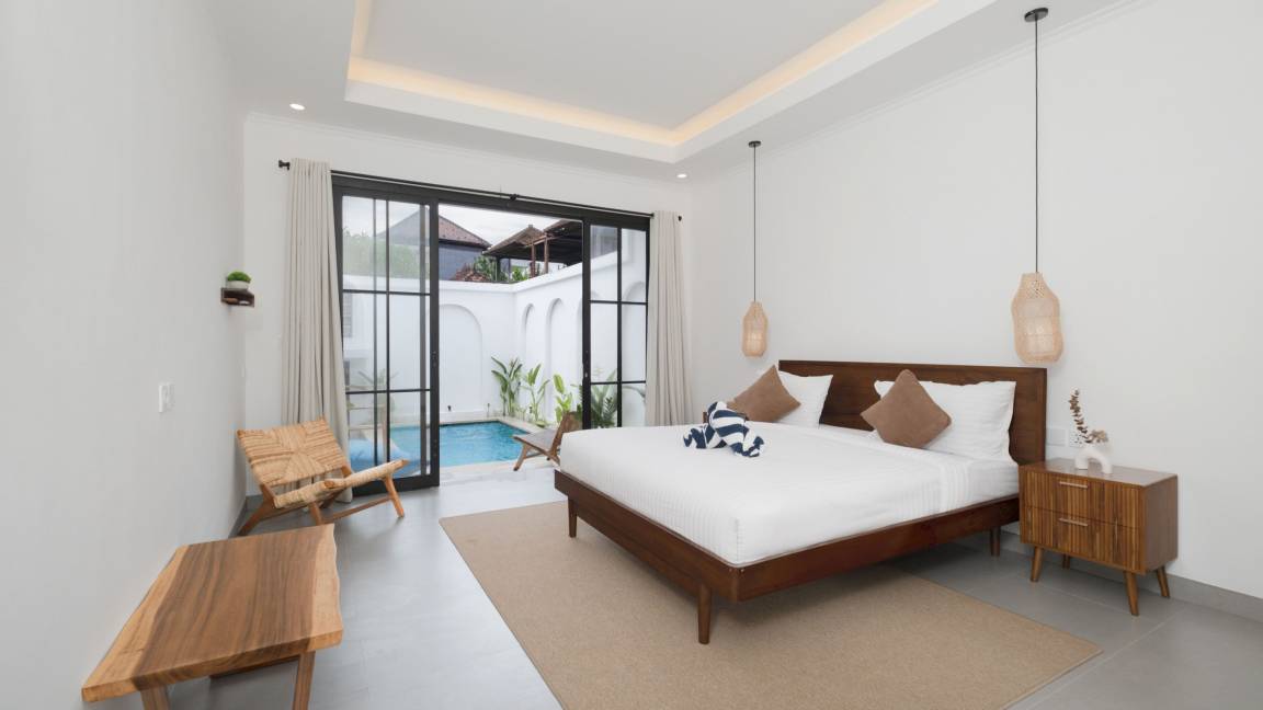 100 M² Villa ∙ 2 Bedrooms ∙ 4 Guests - Seminyak