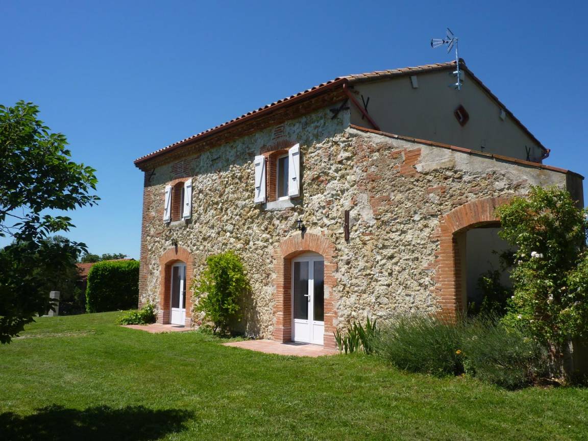 105 M² Mökki ∙ 3 Makuuhuonetta ∙ 6 Vierasta - Pamiers