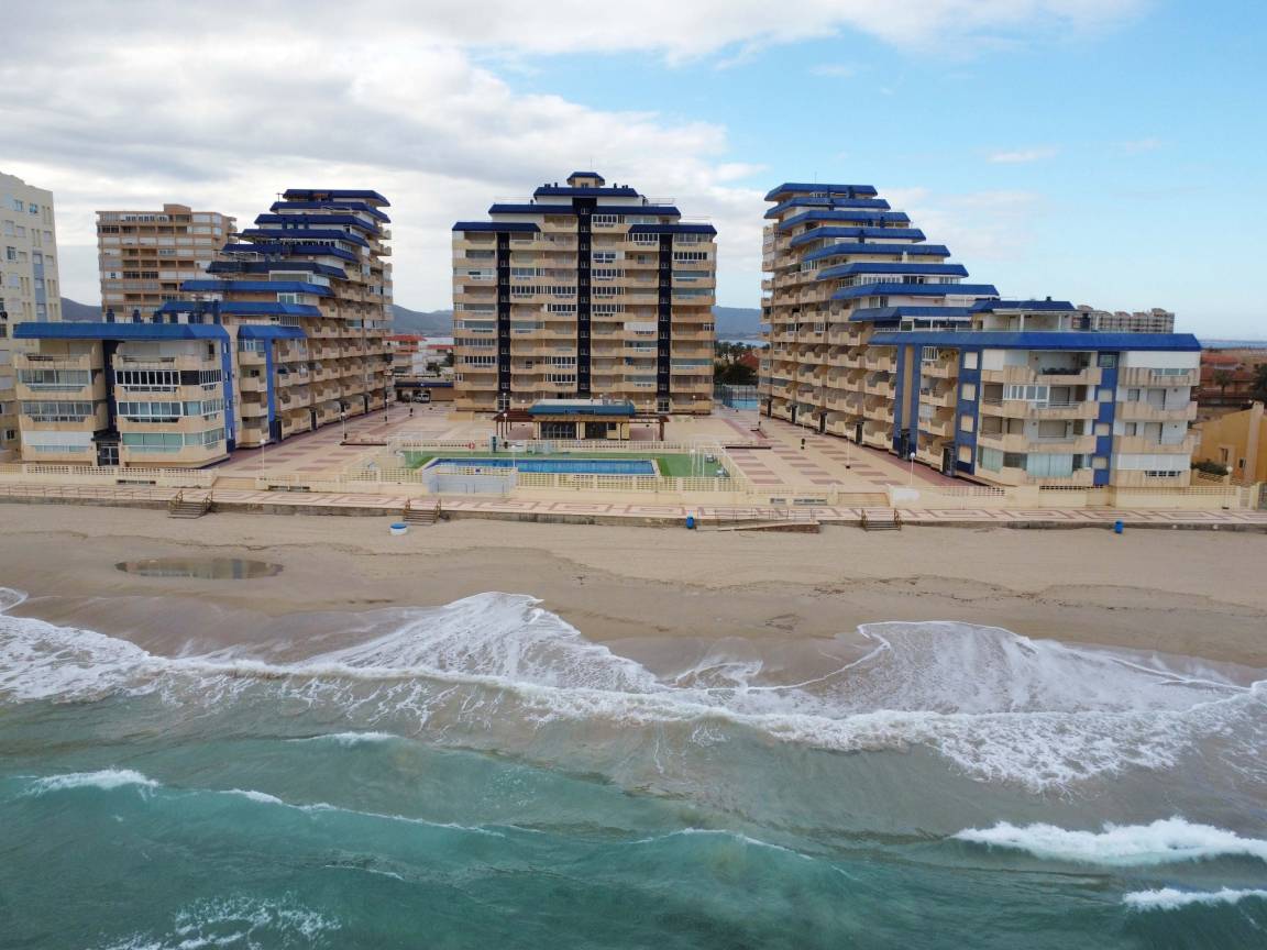 100 M² Apartamento ∙ 3 Habitaciones ∙ 6 Huéspedes - Manga del Mar Menor