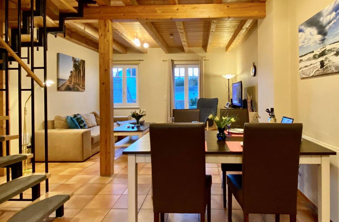 72 M² House ∙ 2 Bedrooms ∙ 6 Guests - Nienhagen