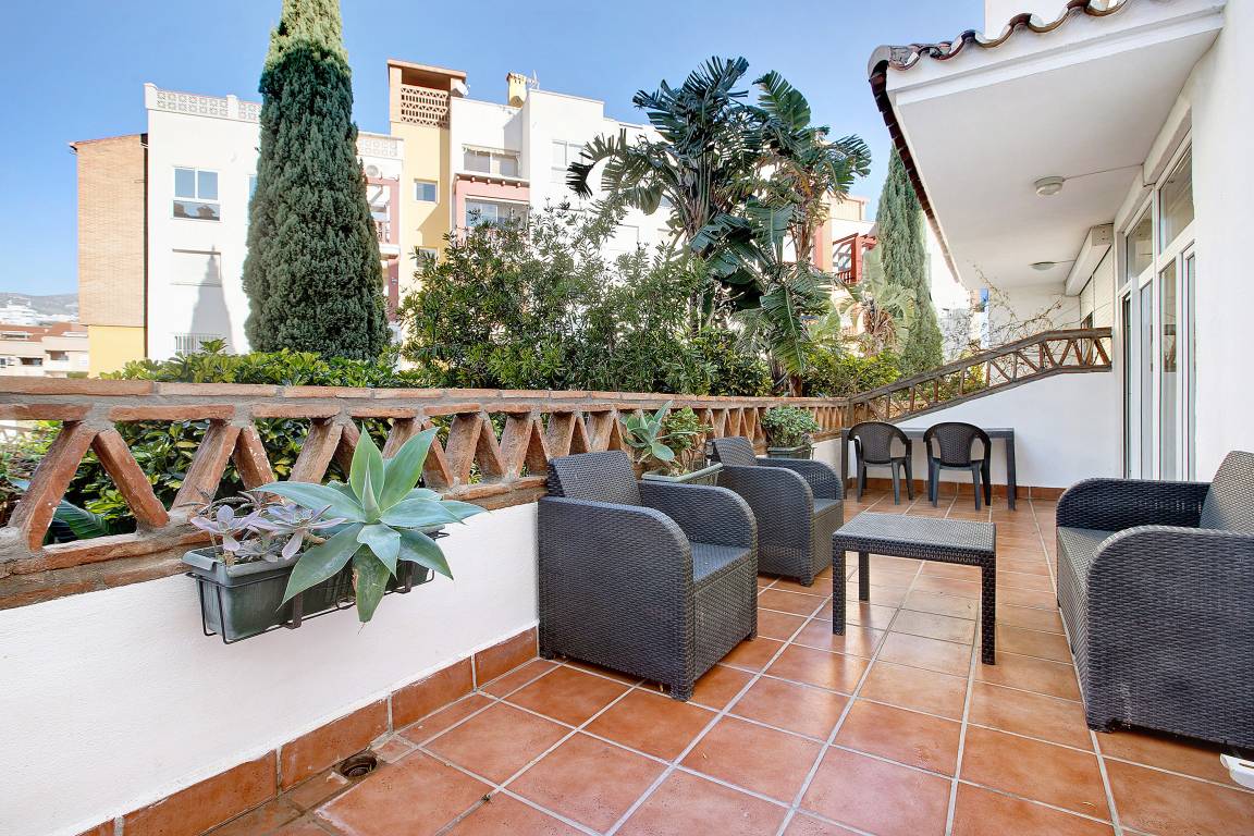 70 M² Apartment ∙ 2 Bedrooms ∙ 5 Guests - Benalmádena