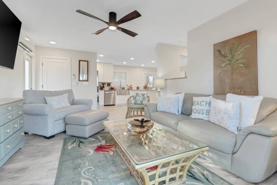 87 M² Ferienhaus ∙ 2 Schlafzimmer ∙ 5 Gäste - Fort Myers Beach, FL