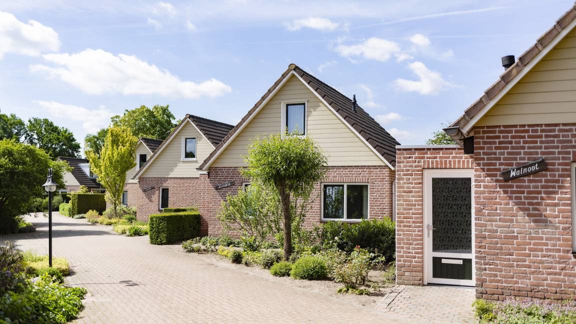 Bungalow ∙ 3 Bedrooms ∙ 6 Guests - Nijmegen