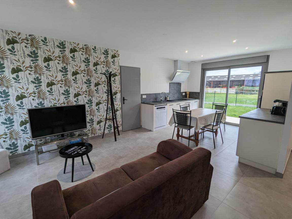 60 M² Cottage ∙ 2 Bedrooms ∙ 4 Guests - Loire Valley