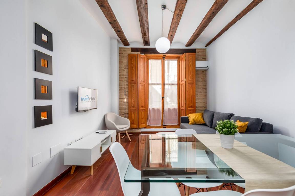 70 M² Lägenhet ∙ 2 Sovrum ∙ 6 Gäster - Valencia