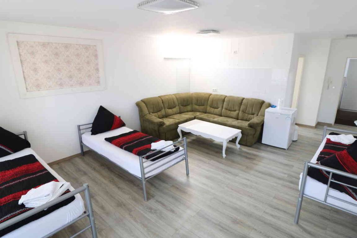 53 M² Apartment ∙ 1 Bedroom ∙ 6 Guests - Essen