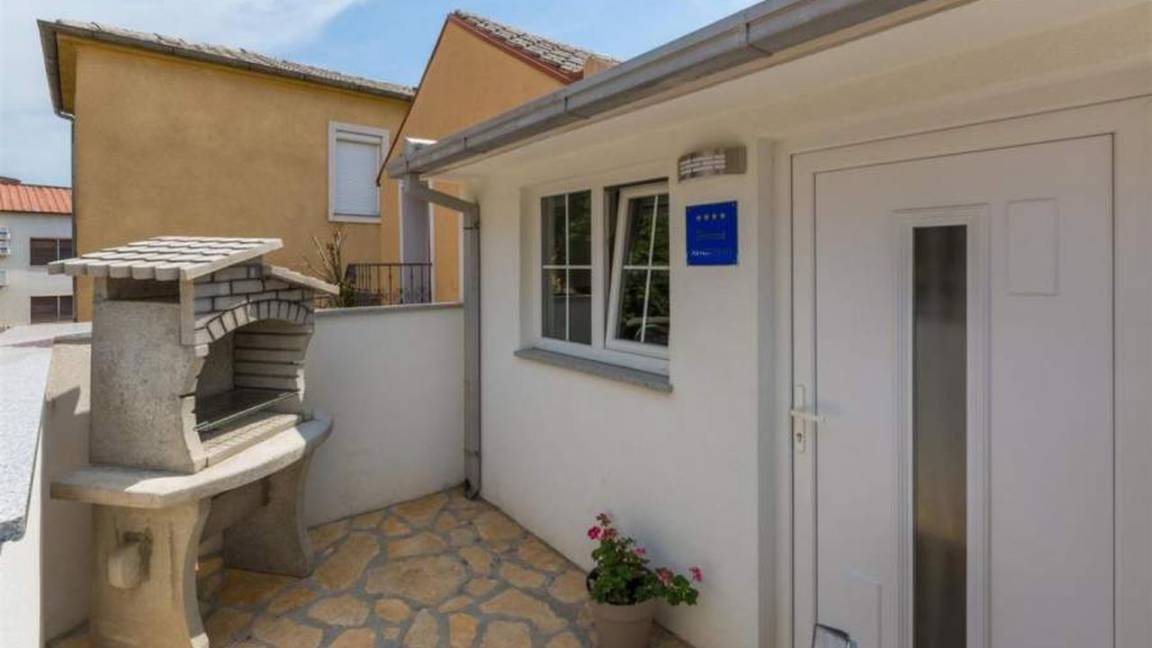 47 M² Ferienhaus ∙ 2 Schlafzimmer ∙ 4 Gäste - Crikvenica