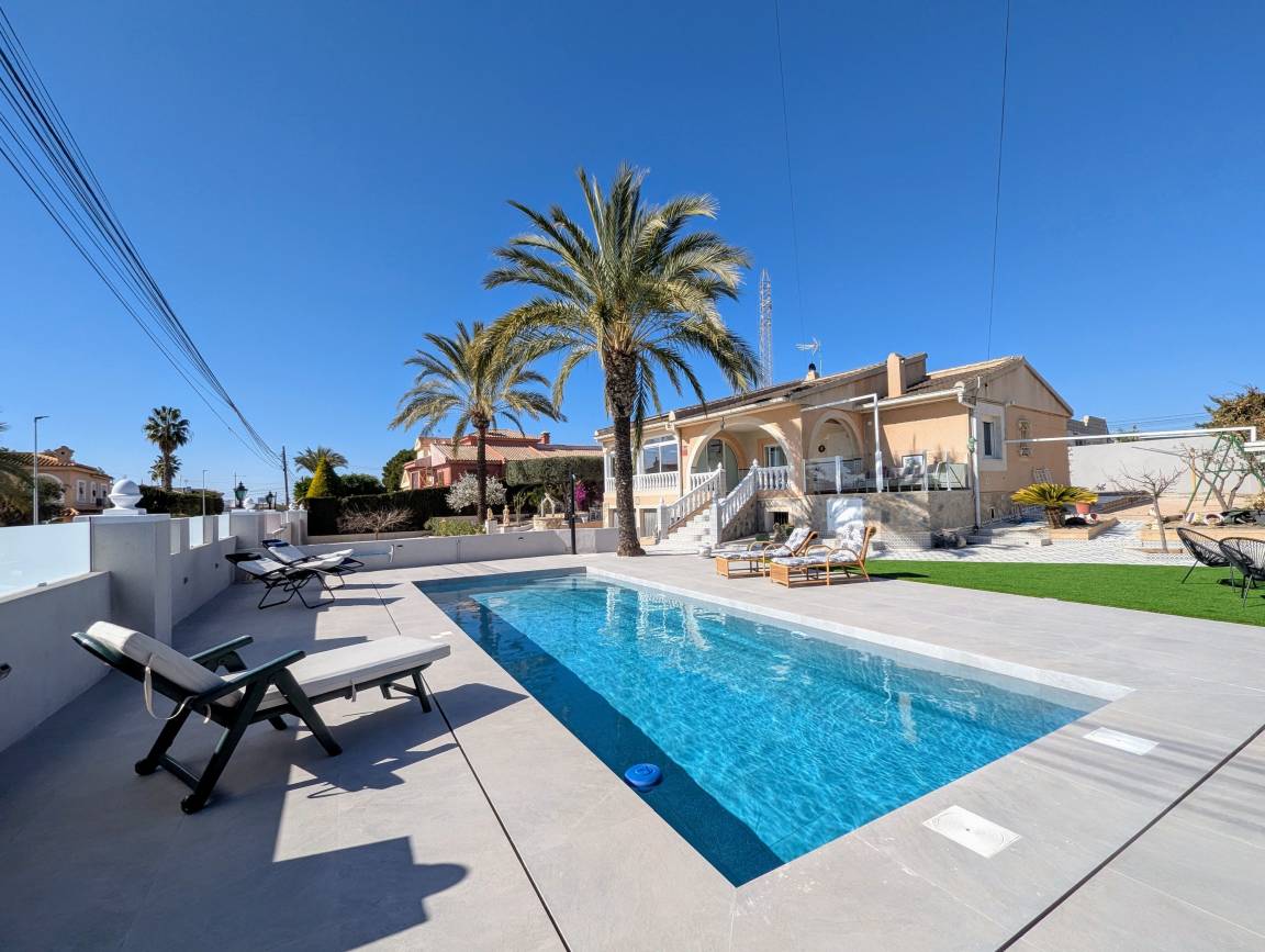 100 M² Casa ∙ 3 Quartos ∙ 6 Hóspedes - Rojales