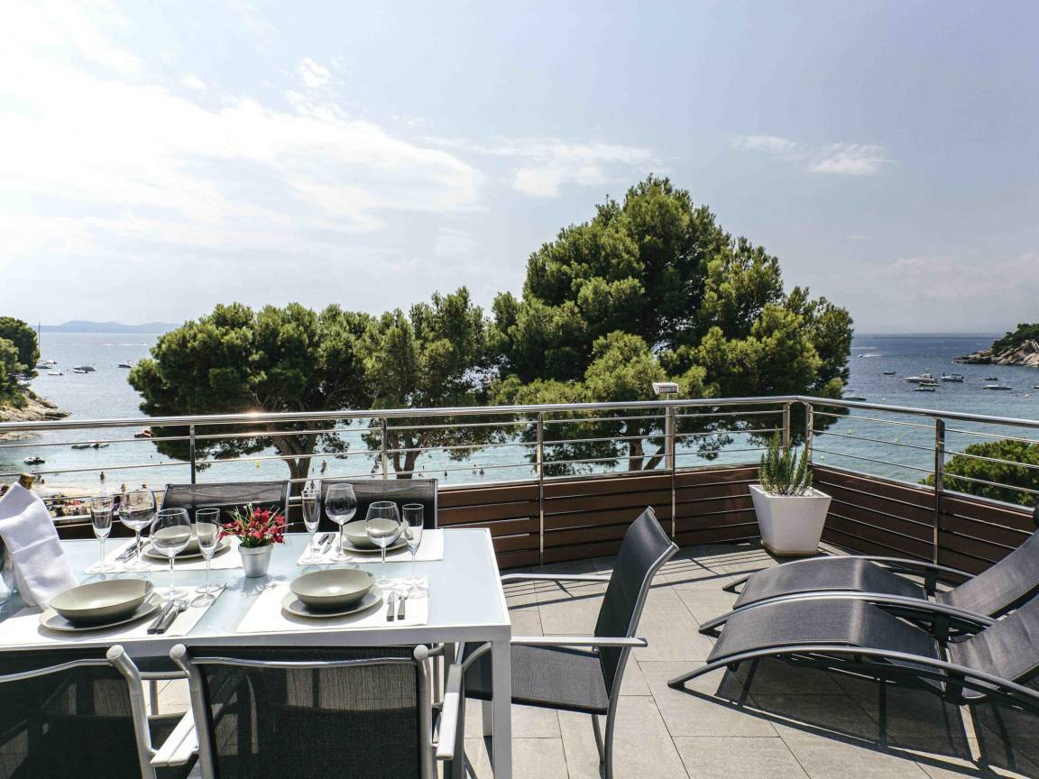 60 M² Apartamento ∙ 2 Habitaciones ∙ 4 Huéspedes - Cadaqués