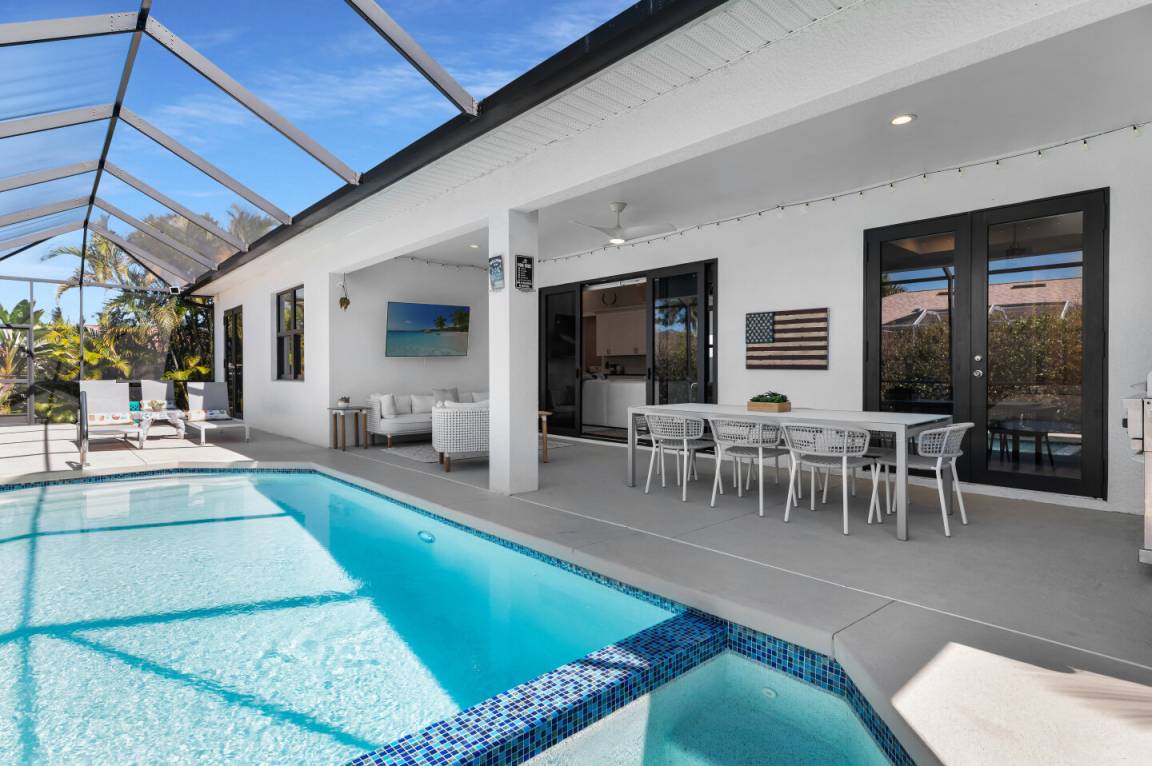 181 M² Ferienhaus ∙ 3 Schlafzimmer ∙ 6 Gäste - Marco Island, FL