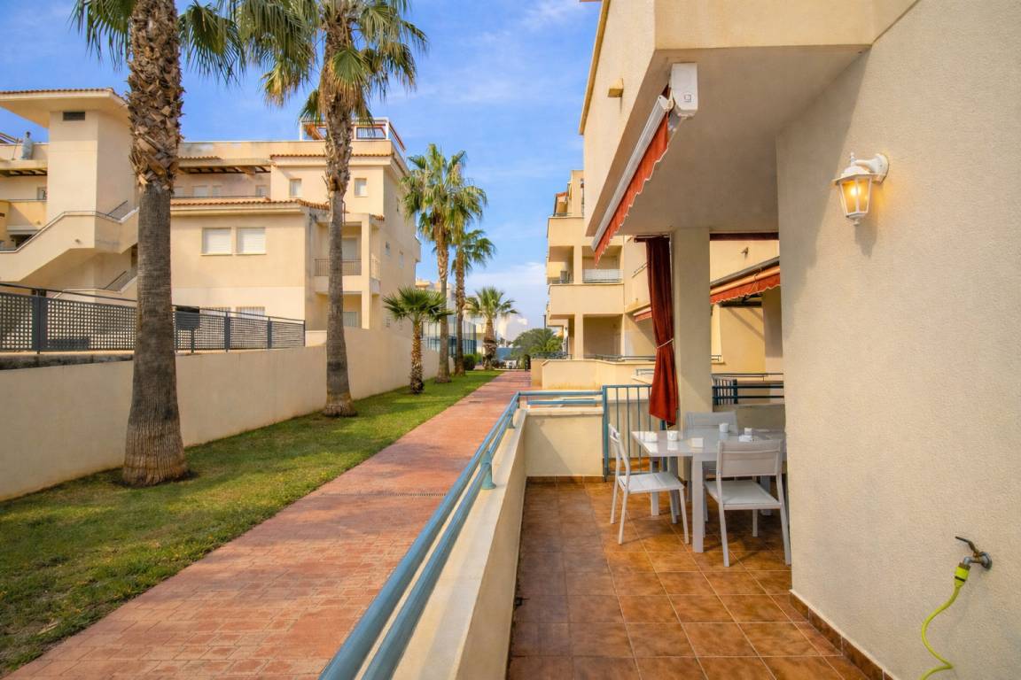 60 M² Ferienwohnung ∙ 2 Schlafzimmer ∙ 6 Gäste - Alcossebre