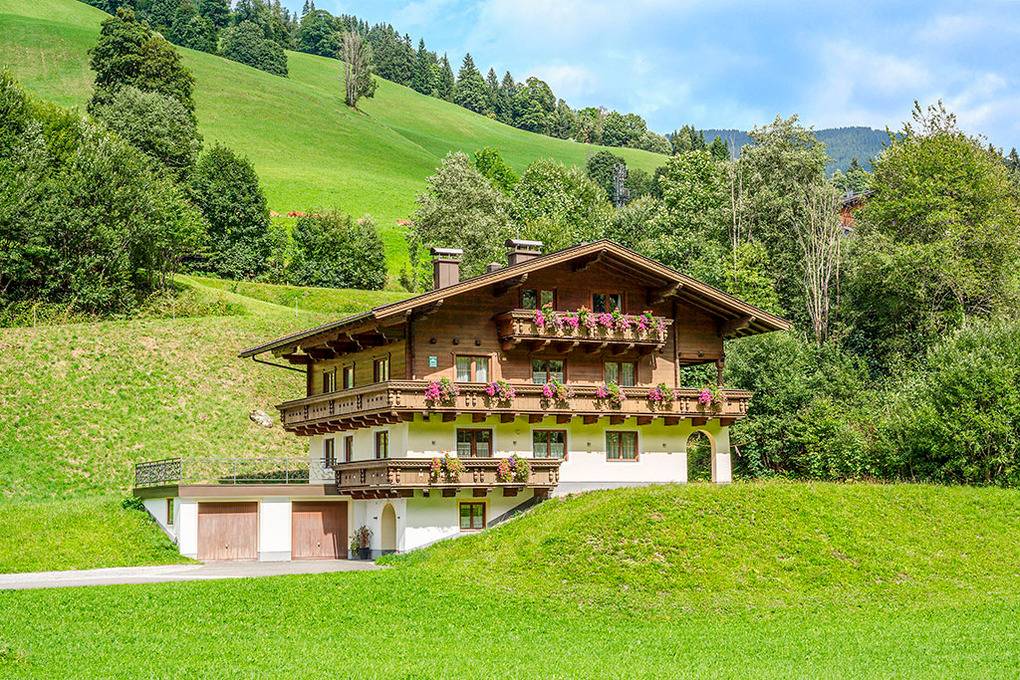 110 M² Apartment ∙ 4 Bedrooms ∙ 8 Guests - Leogang