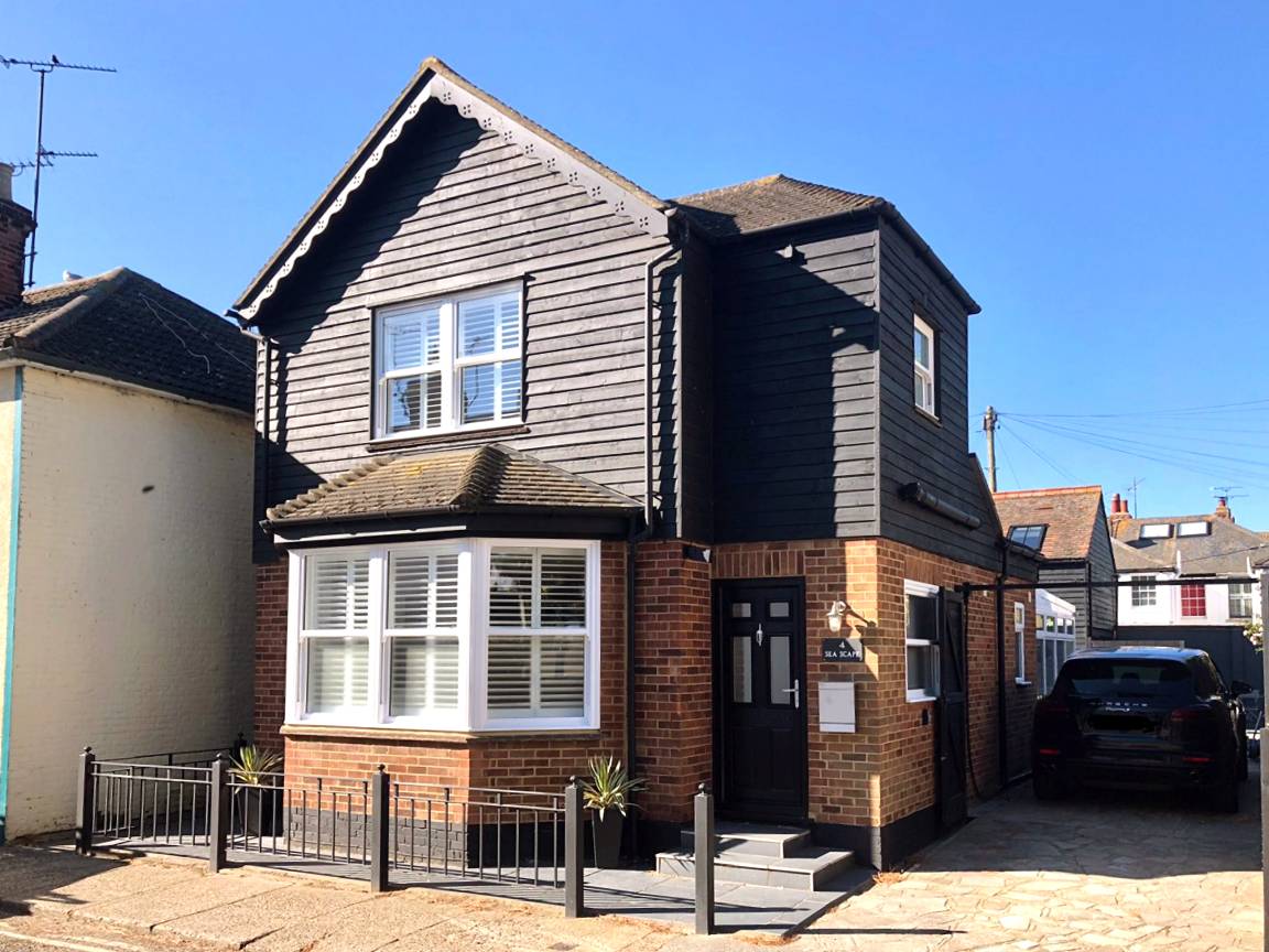 Cottage ∙ 2 Bedrooms ∙ 5 Guests - Whitstable