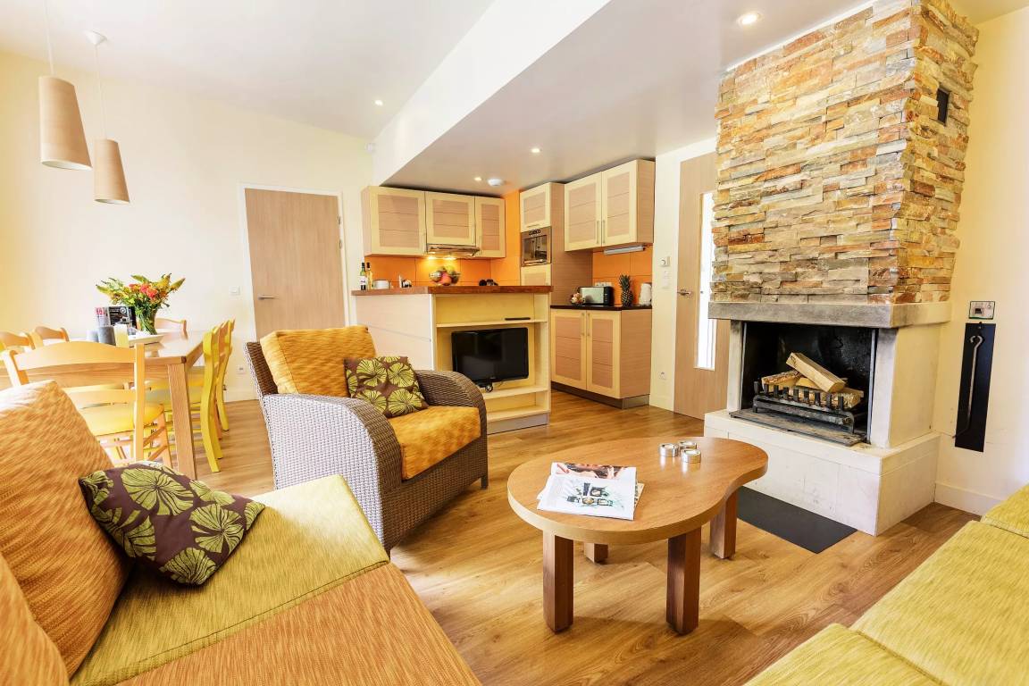 92 M² Mobil-home ∙ 4 Chambres ∙ 8 Personnes - Moselle