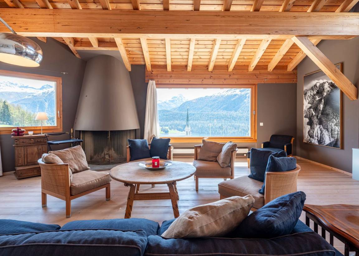 193 M² House ∙ 4 Bedrooms ∙ 8 Guests - Celerina/Schlarigna