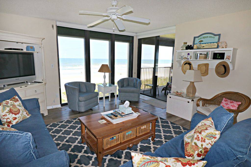 Condo ∙ 3 Bedrooms ∙ 8 Guests - Crescent Beach, FL