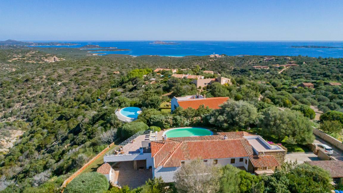160 M² Villa ∙ 4 Schlafzimmer ∙ 8 Gäste - Arzachena