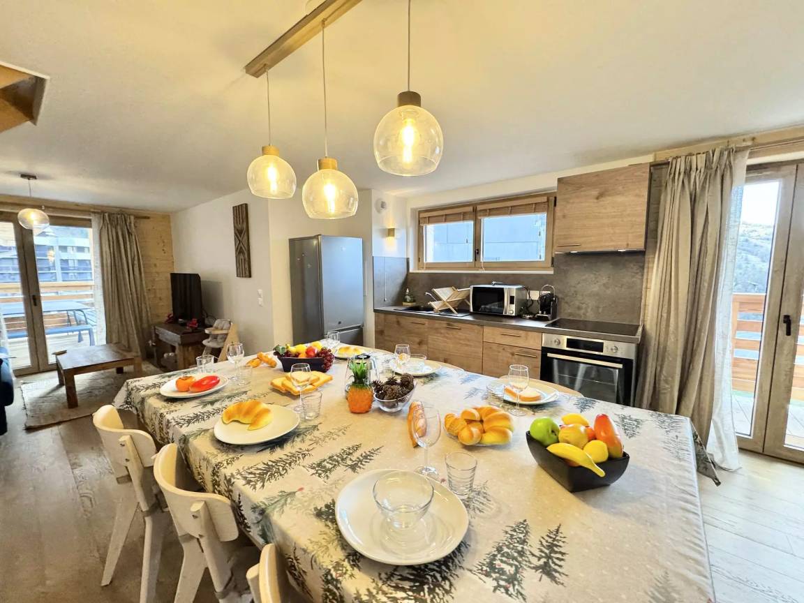 81 M² Appartement ∙ 3 Chambres ∙ 11 Personnes - Vars