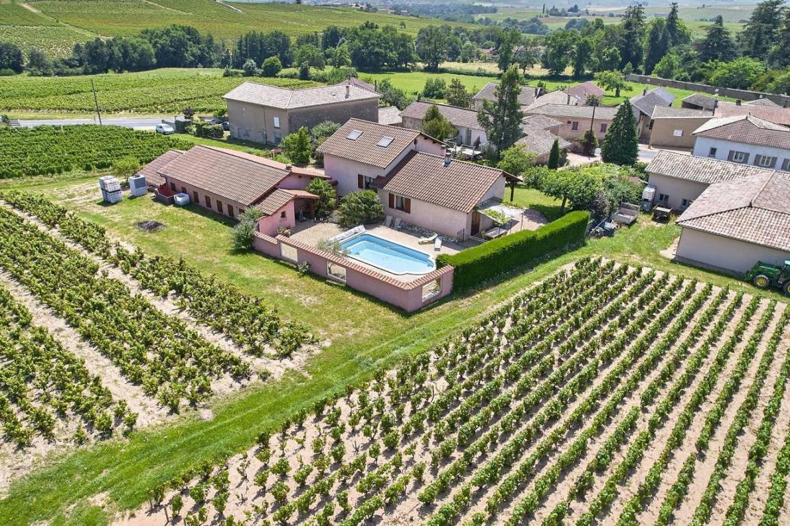 84 M² Gîte ∙ 2 Habitaciones ∙ 4 Huéspedes - Fleurie