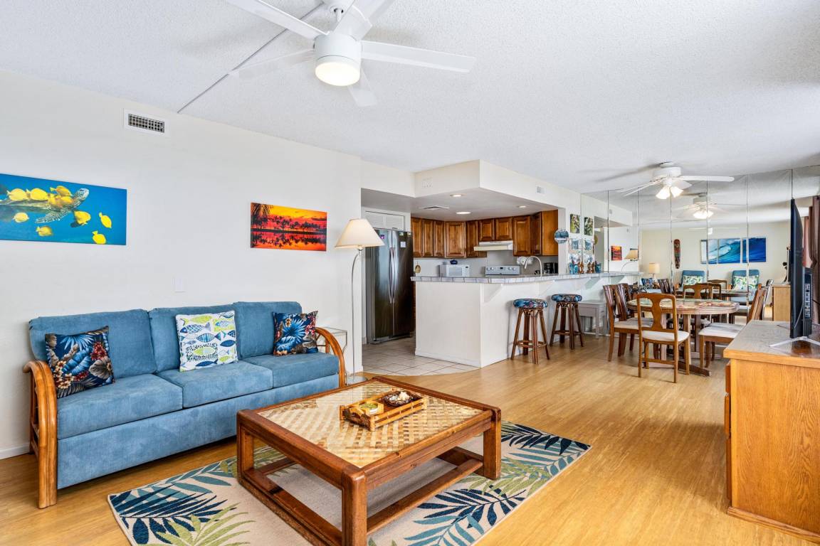 94 M² Condo ∙ 2 Bedrooms ∙ 6 Guests - Magic Sands Beach Park