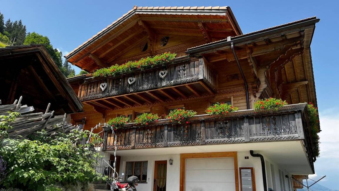 108 M² Apartment ∙ 4 Bedrooms ∙ 9 Guests - Adelboden