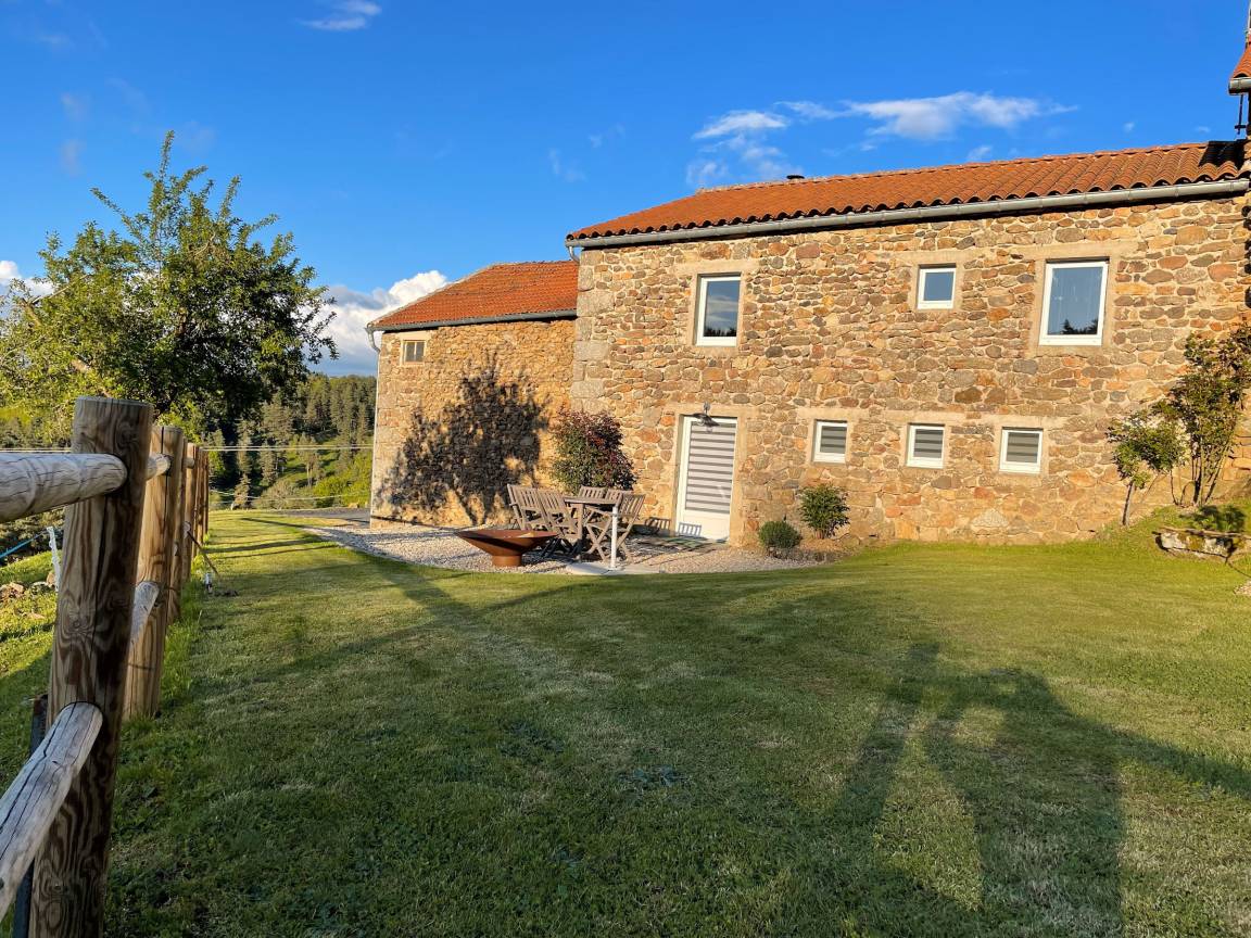 112 M² Cottage ∙ 3 Chambres ∙ 6 Personnes - Haute-Loire