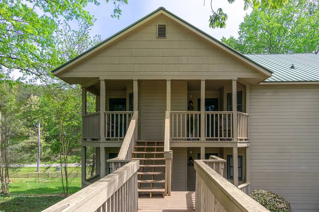 44 M² Studio Flat ∙ 1 Bedroom ∙ 4 Guests - Lake Lure, NC