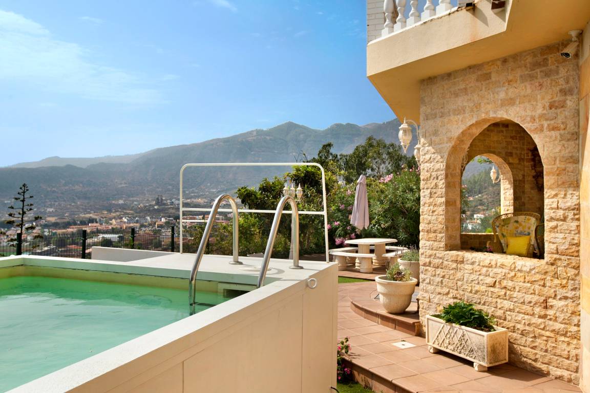 160 M² Villa ∙ 3 Chambres ∙ 8 Personnes - Ingenio