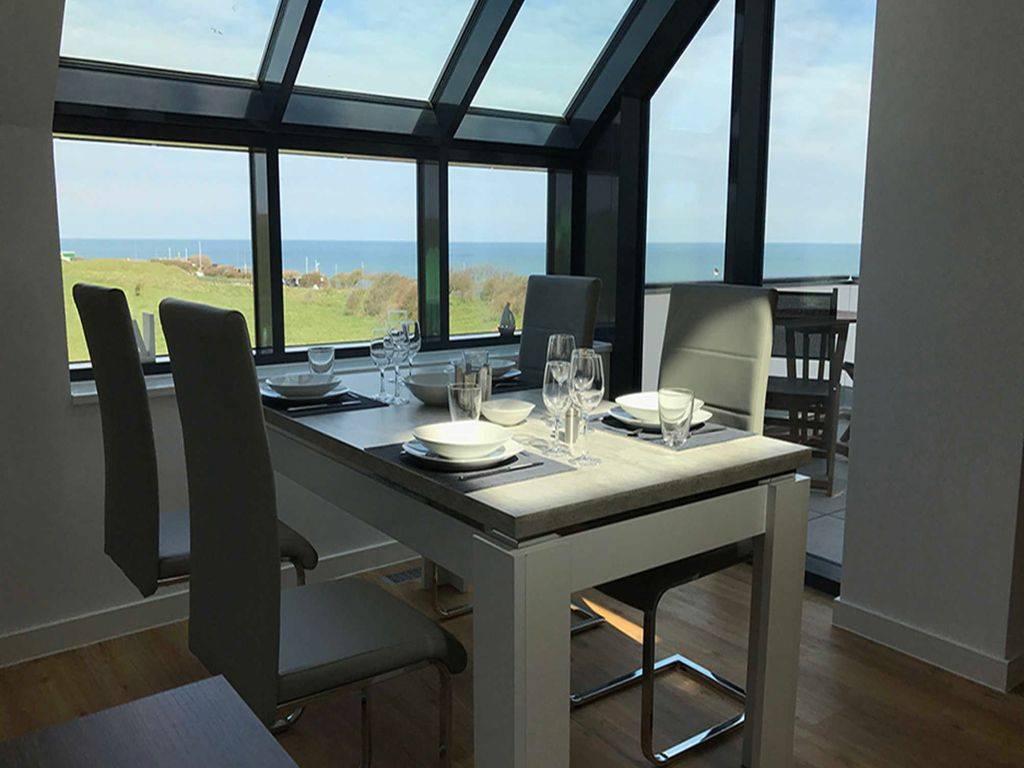 70 M² Apartment ∙ 1 Bedroom ∙ 4 Guests - Helgoland