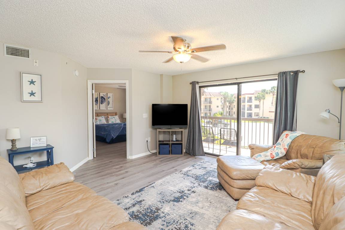 Condo ∙ 2 Bedrooms ∙ 6 Guests - St. Augustine Beach, FL
