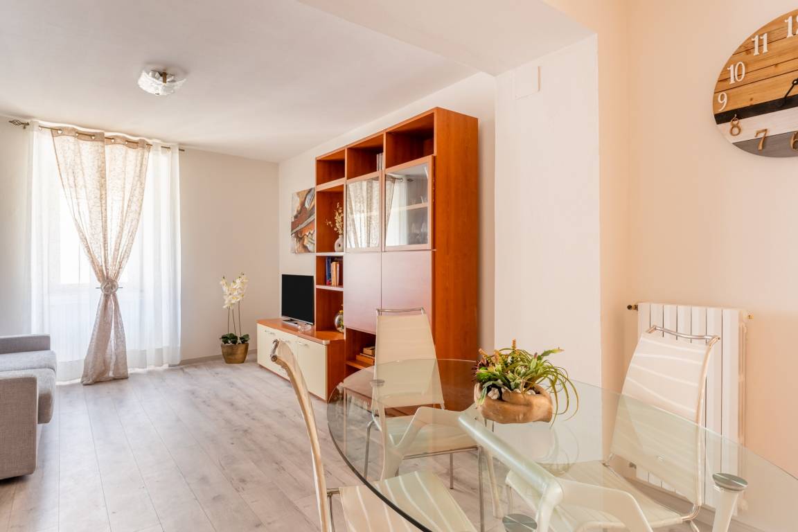 57 M² Apartment ∙ 1 Bedroom ∙ 4 Guests - Pistoia