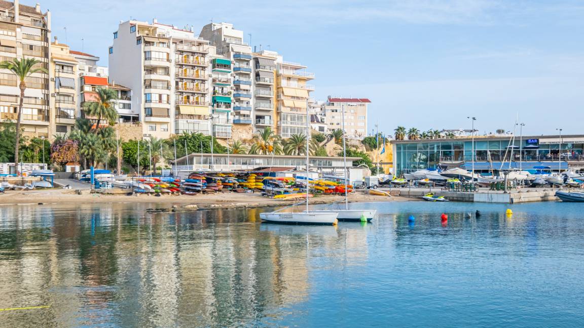 65 M² Aparthotel ∙ 2 Chambres ∙ 5 Personnes - Benidorm