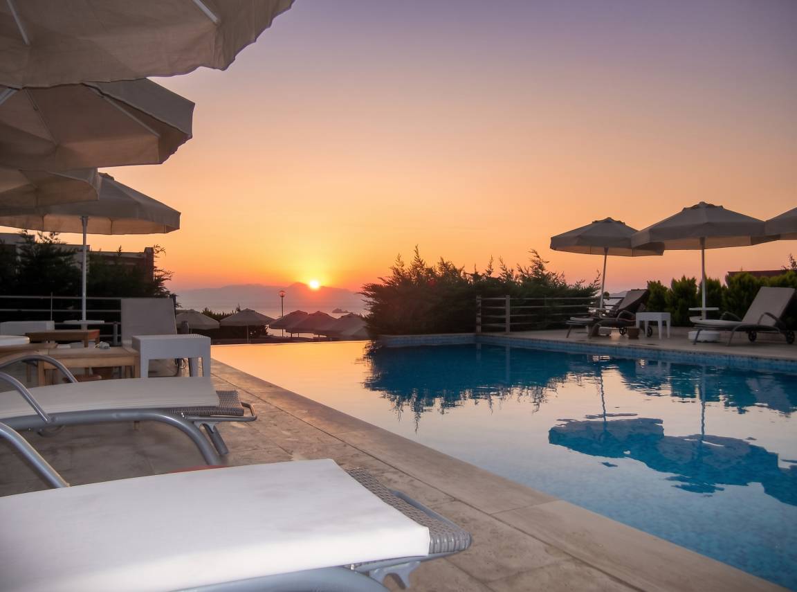 240 M² Villa ∙ 3 Bedrooms ∙ 6 Guests - Turgutreis