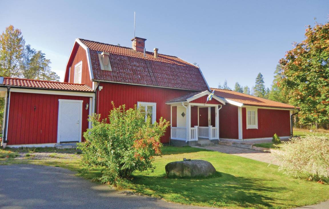 185 M² Huis ∙ 5 Slaapkamers ∙ 10 Gasten - Nybro
