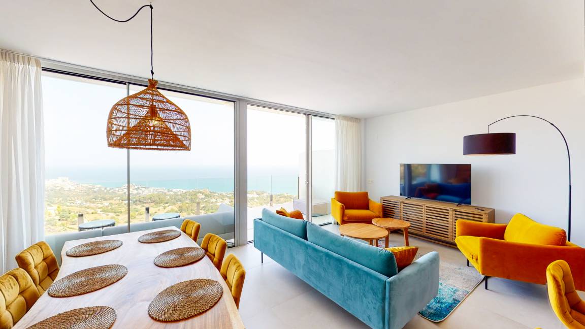 160 M² Apartment ∙ 3 Bedrooms ∙ 6 Guests - Fuengirola
