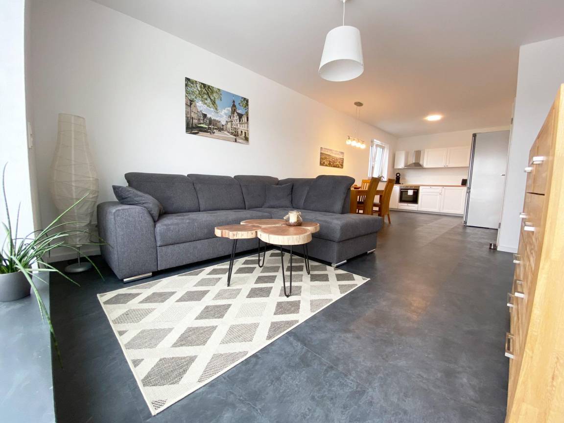 70 M² Ferienwohnung ∙ 1 Schlafzimmer ∙ 2 Gäste - Hachenburg