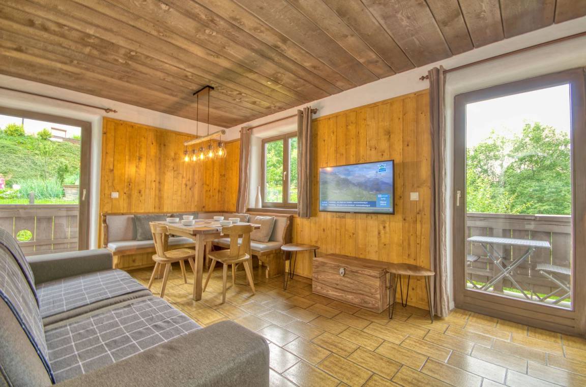 70 M² Apartment ∙ 2 Bedrooms ∙ 6 Guests - Kaprun